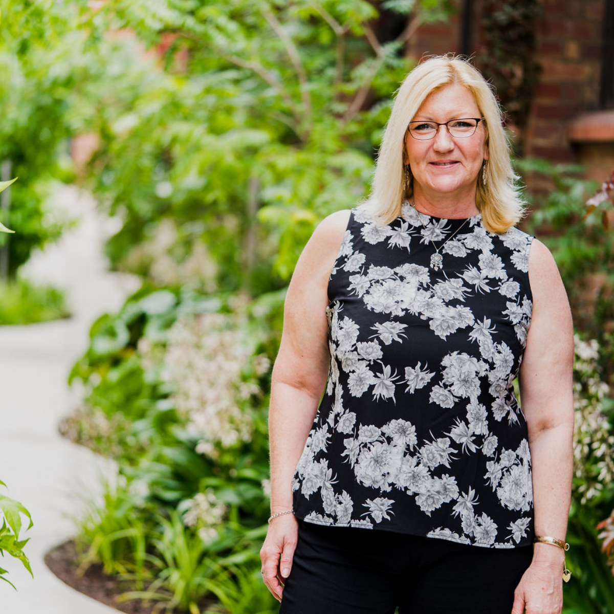 Accounting Team, Julie Pullen - Accountants Geelong l Canny Group